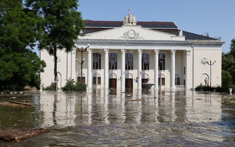 Ukraine War, Day 481: Russia Blew Up Nova Kakhovka Dam and Then Blocked ...